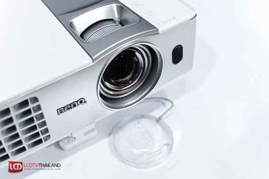 จอใหญ่ระยะเผาขน!! รีวิว BenQ W1080ST+ (Short-Throw) Full HD Projector ...